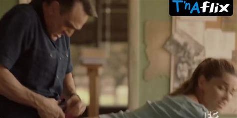 Amanda Peet Sexy Scene In Brockmire