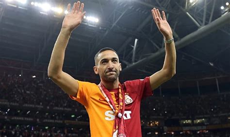 Galatasaray Da Kriz Kap Da Ziyech Transferini Tak M Arkada A Klad
