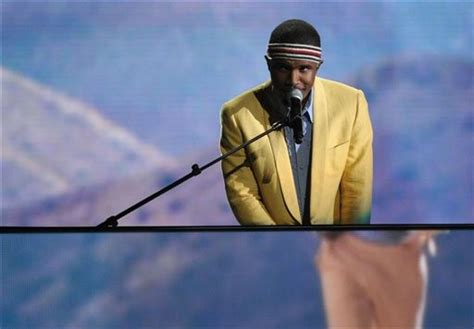 Frank Ocean Debuts Blonde His 1st Album In 4 Years Entertainment