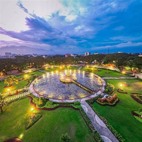 10 Rekomendasi Wisata Malam Di Malang Yang Estetik