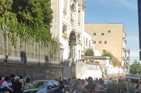 Morte Di Samuele Anni Gi Dal Balcone A Napoli
