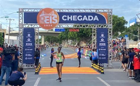 Brasileira e Tanzaniano Triunfam na Emocionante 39ª Corrida de Reis em