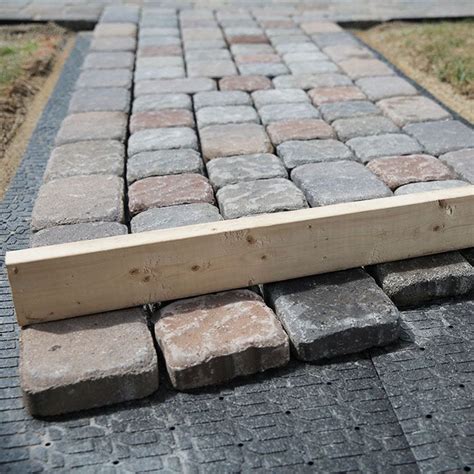How To Design And Build A Paver Walkway Paver Walkway Paver Sidewalk