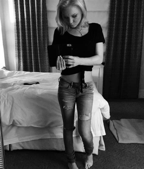 Dakota Skye Feet 171 Photos Feetwiki