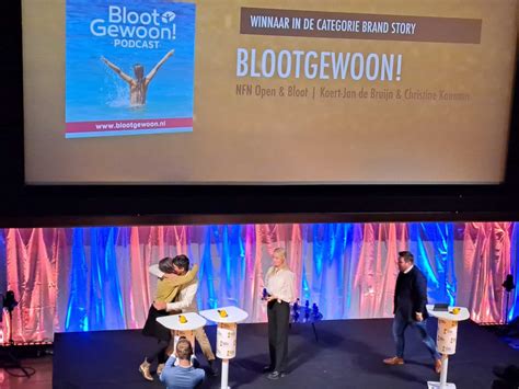 Dutch Podcast Award Voor De Blootgewoon Podcast Natuurlijk Nfn
