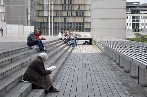 BIBLIOTECA NACIONAL DE FRANCIA Dominique Perrault Fariña