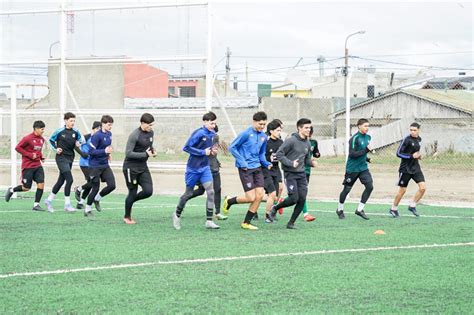 Secretaría de Deportes y clubes rechazan la propuesta de convertirse en