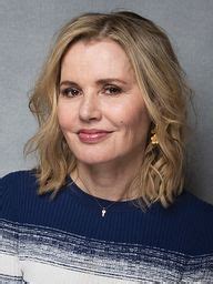 Geena Davis Fakes Telegraph