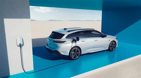 Peugeot E 308 Und E 308 SW Vollelektrische 308er Kommen Mitte 2023 Mit
