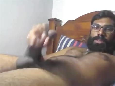 Indio Peludo Juega Solo Pichaloca