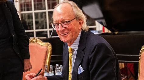 Fürst Karl Friedrich von Hohenzollern stellt Buch vor