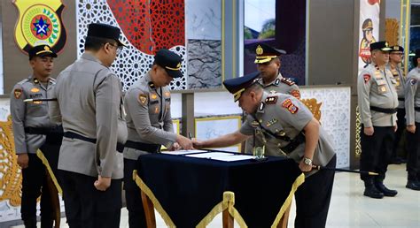 Kapolda Aceh Pimpin Upacara Sertijab Tujuh Kapolres Diantaranya