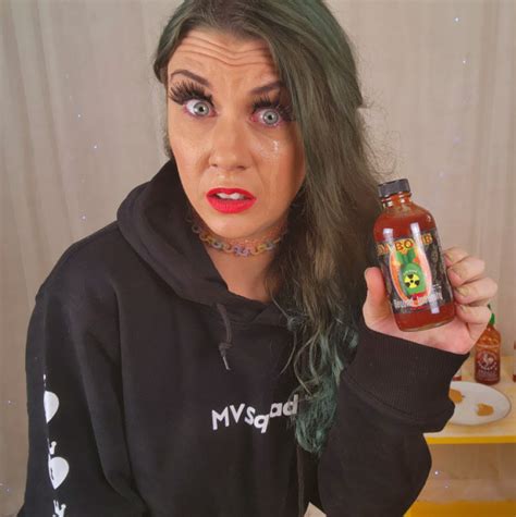 Tw Pornstars Viera May Onlyfans Twitter Hot Sauce Photo