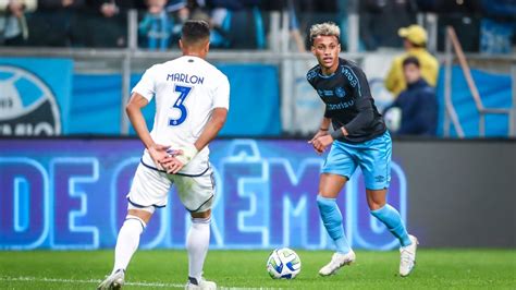 Bitello alcançou feito IMPRESSIONANTE pelo Grêmio na noite de ontem