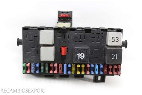 Caja De Fusibles VW Golf Jetta 171941813D 171 941 813 D 171941821D 171