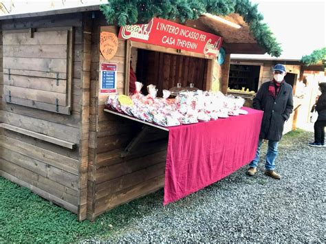 Arezzo Città del Natale 2021 Ruota panoramica e mercatini al Prato