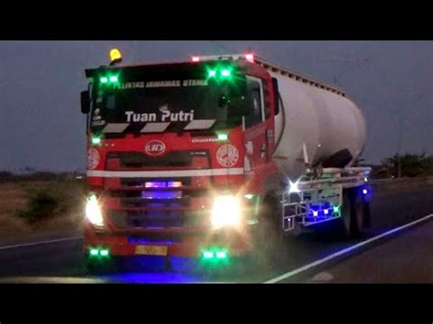 Seruput Kopinya Lurr 10 Menit Nonton TRUCK Trailer Container Truk