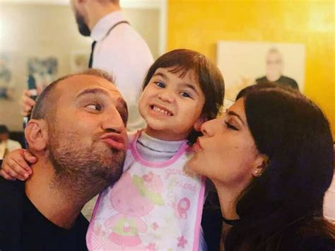 Pio e Amedeo chi è Pio D Antini del duo comico Età moglie figlia