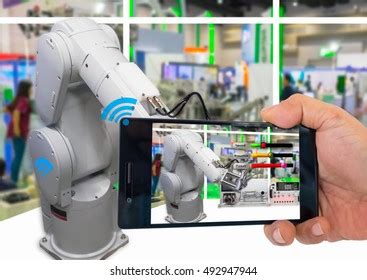Industry 40 Augmented Reality Industry Concept Stock Photo 492947944