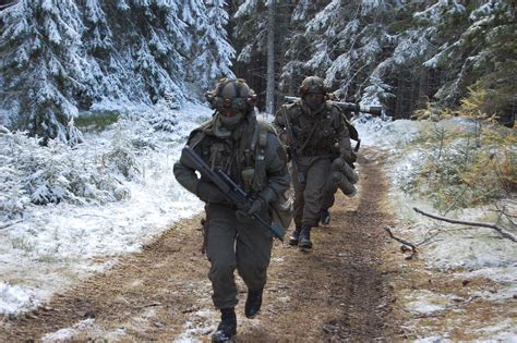 Bundesheer Aktuell Soldaten des Jägerbataillons 18 trainieren