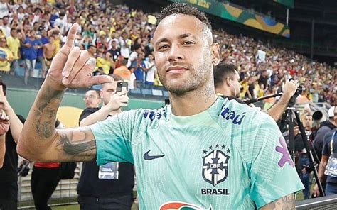 Empregada acusa Neymar de exploração e exige R 2 milhões de