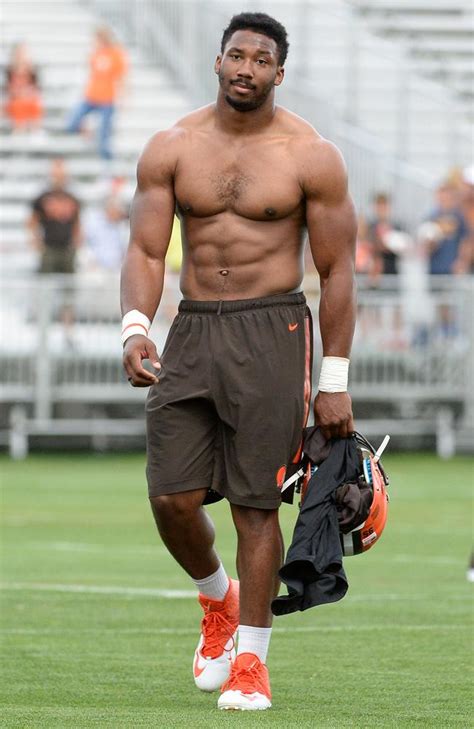 Nfl Myles Garrett Punched In Face By Fan Video