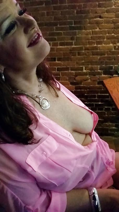 Xxx Busty Curvy Mature Milf Cass
