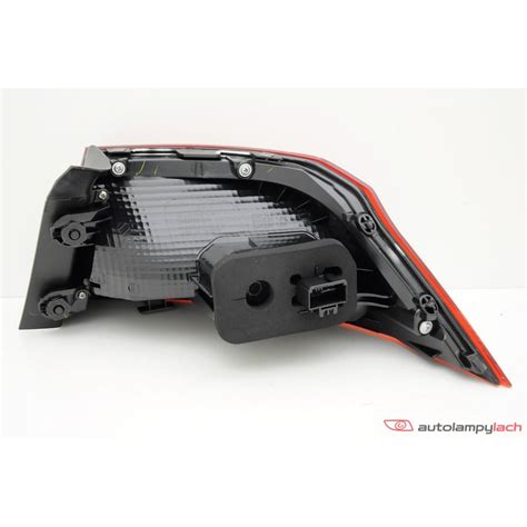 VW PASSAT B8 SEDAN 14 LAMPA TYLNA LED LEWA NOWA