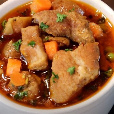 Delicious Slow Cooker Pork Stew Recipe