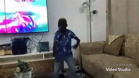 Grand P sa nouvelle vidéo de danse fait le buzz Vidéo Dailymotion