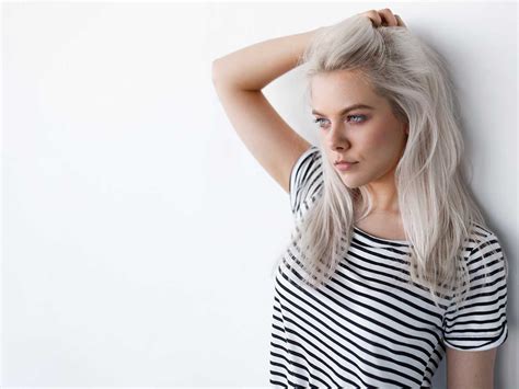 Come Decolorare I Capelli A Casa Con Il Fai Da Te Senza Stressarli