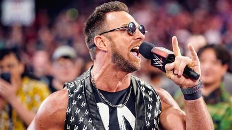 Real Reason Wwe Hasn T Truly Pushed La Knight Yet