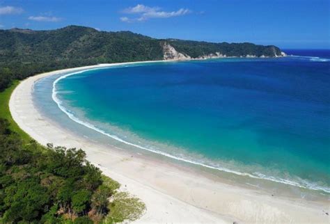 Pesona Pantai Di Pulau Sumba Menikmati Keindahan Pasir Putih Dan Ombak