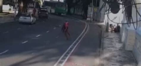 Vídeo mostra momento em que adolescente é morta em tentativa de assalto
