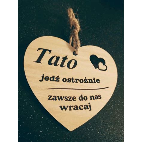 Zawieszka drewniana do samochodu Dzień Taty Shopee Polska