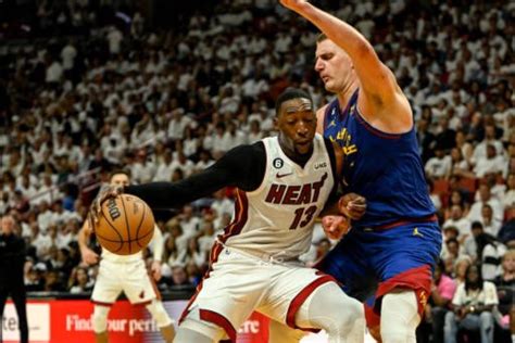 Los Nuggets Derrotan A Los Heat En Miami Y Vuelven A Tener Ventaja En