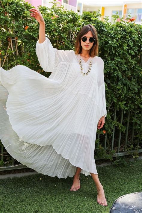 Pool Party Outfits 17 Ideas How To Dress For Pool Party