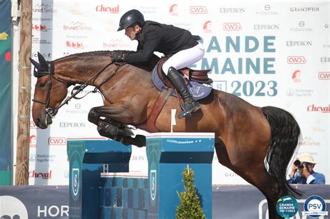 Fontainebleau 2023 HONOLULU DES FORETS Championne Des 6 Ans Juments