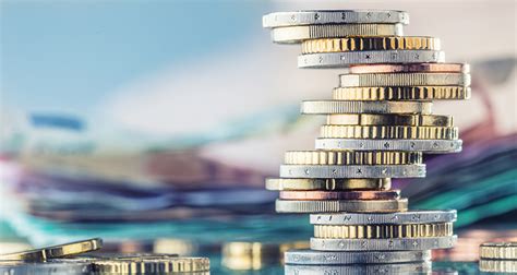 Las ayudas y subvenciones públicas caen un 41 7 Cepymenews