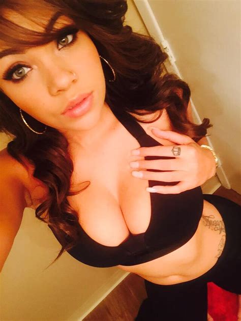 Top 25 Hottest Female Pornstars That Are Owning 2018 Ftw Gallery