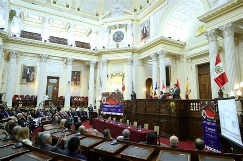 Parlamento Andino conmemoró 30 años del Congreso Constituyente y de la