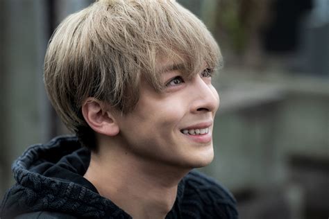 映画東京リベンジャーズ2 血のハロウィン編 決戦 溢れ出る想いと熱き男たちの友情と生き様を捉えた決戦編の場面写真一挙解禁 Emo