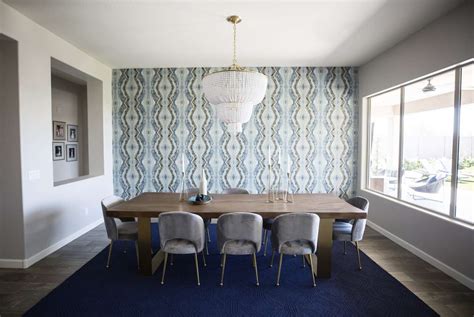 Dining Room Accent Walls To Spark Conversation