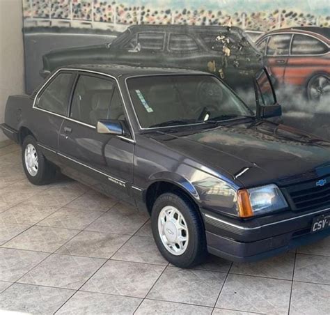 Monza SL E 1 8 A Estação Raridades reúne Carros antigos de todo o Brasil