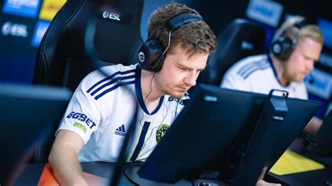 Top Global Rank HLTV FaZe Clan Dan Team Vitality Tersingkir Dari IEM