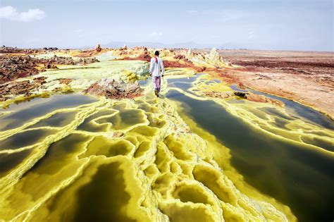 The Voyages Issue Remarkable Journeys With Six Photographers The New York Times