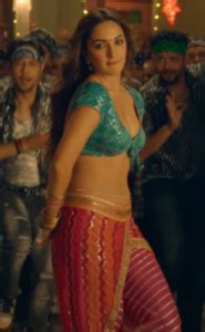 9 Kiara Advani Hot Stills Bijli Song From Govinda Naam Mera Just For