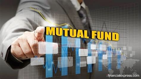 HDFC क Nifty500 Multicap 50 25 25 Index Fund लनच कय ह इसक खसयत