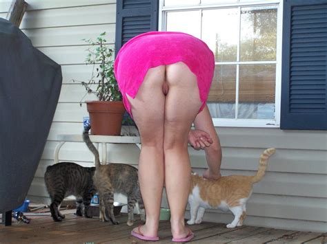 See And Save As Matures And Grannies Bent Over Pussy Shots Porn Pict