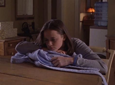 Rory Gilmore Stars Hallow Paris Geller Gilmore Girls Outfits